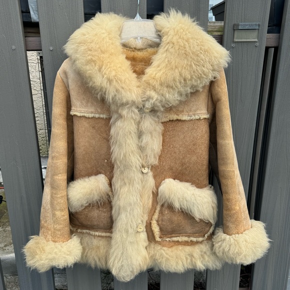 Overland Sheepskin | Jackets & Coats | Vintage Overland Sheepskin ...